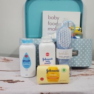 Bath, Skin & Hair | New Baby Essentials Gift Set Baby Shower Gift Set ...